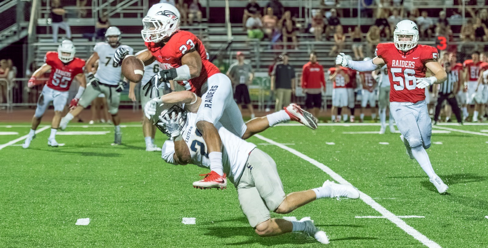 Raiders shock EOU, 31-27, with 4th-quarter comeback - Southern Oregon ...