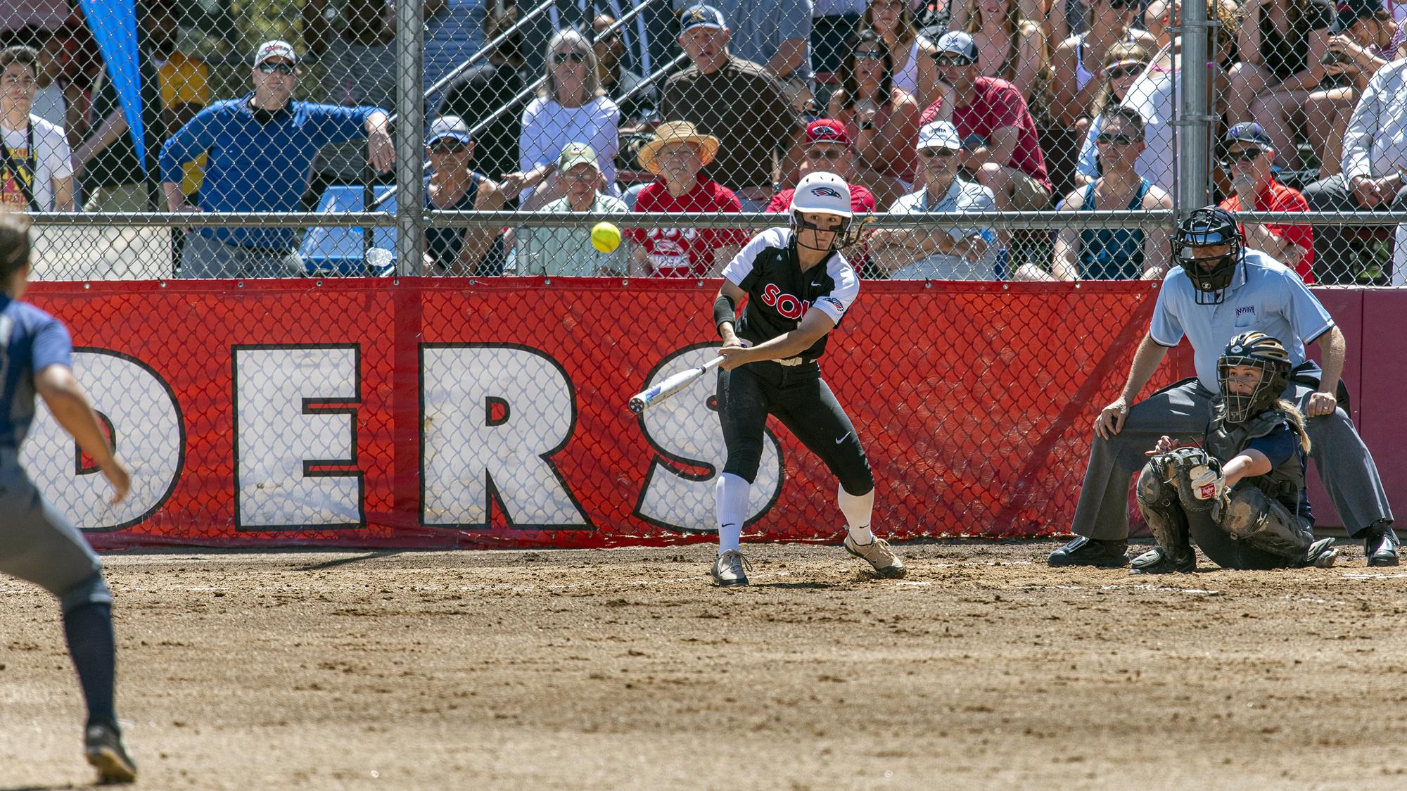 Top-ranked SOU trips up Simpson, Holy Names in openers - Southern ...
