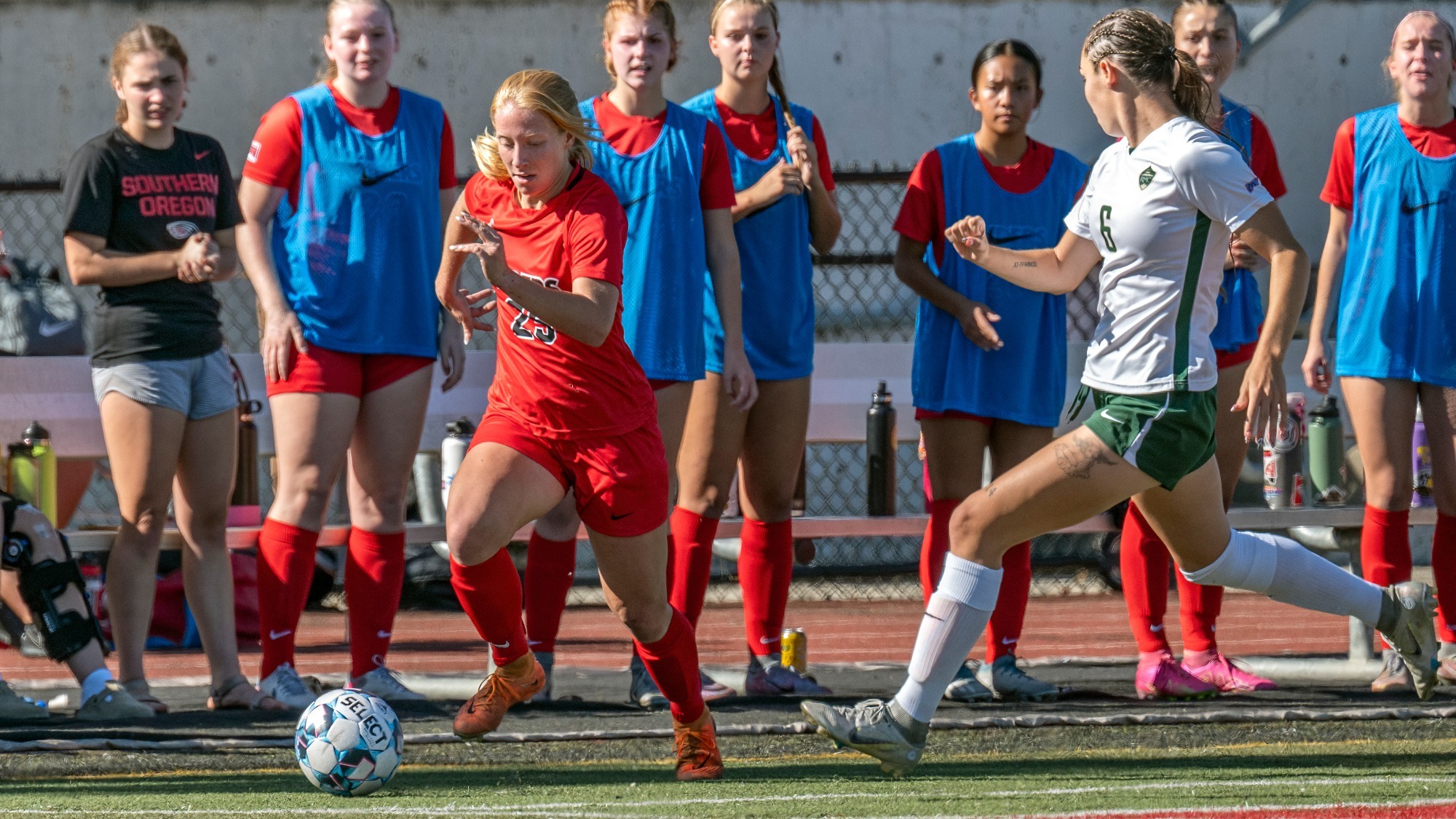 SOU earns 1-1 draw against 2nd-place Saints - Southern Oregon ...