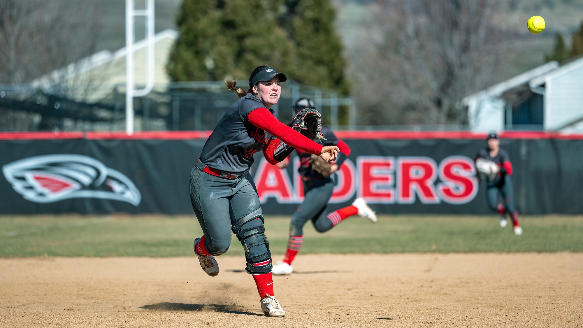 SOU completes series sweep of Bushnell - Southern Oregon University ...