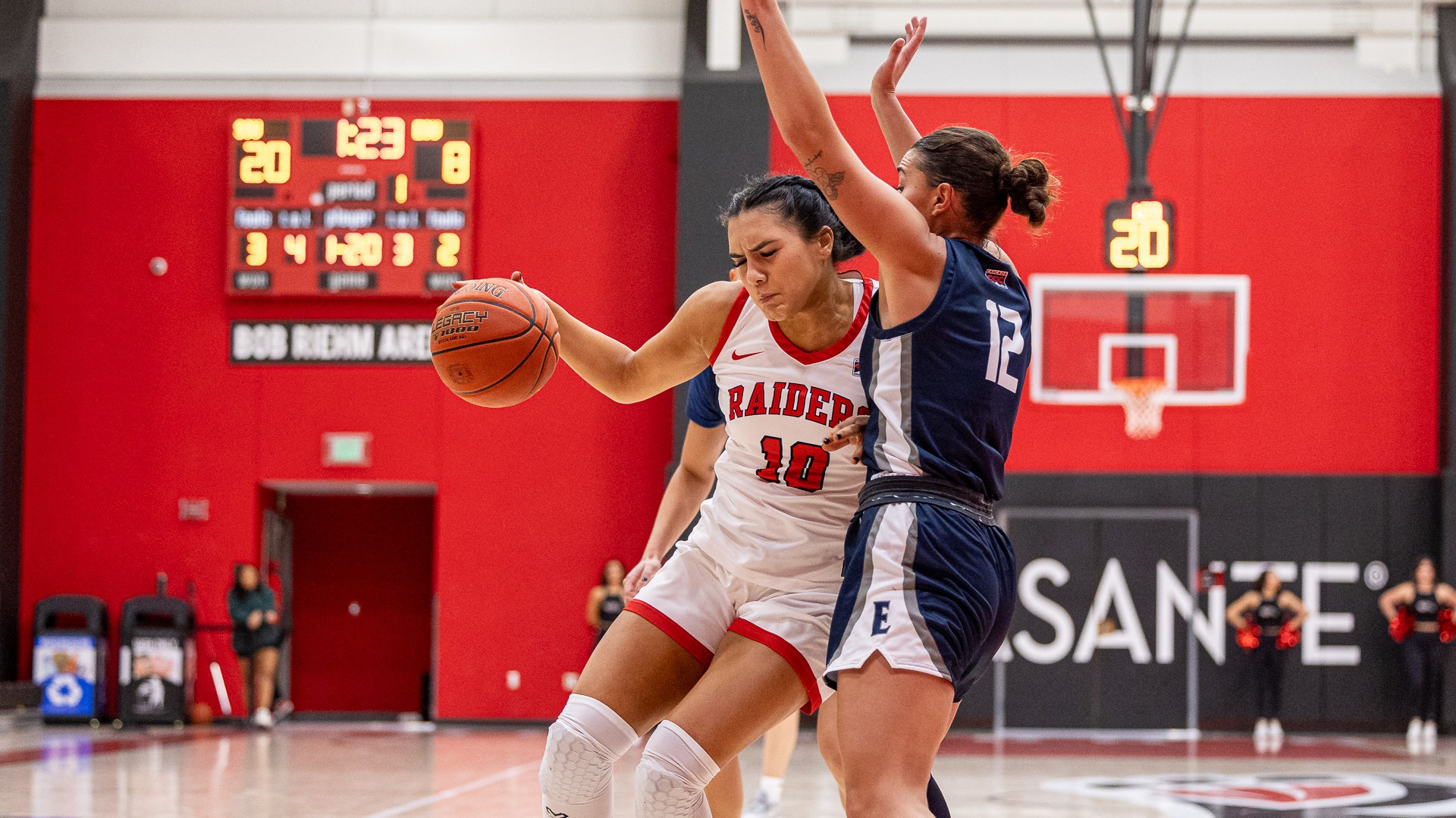 SOU steals 1st regular-season win at EOU in 15 years, 65-63 - Southern ...