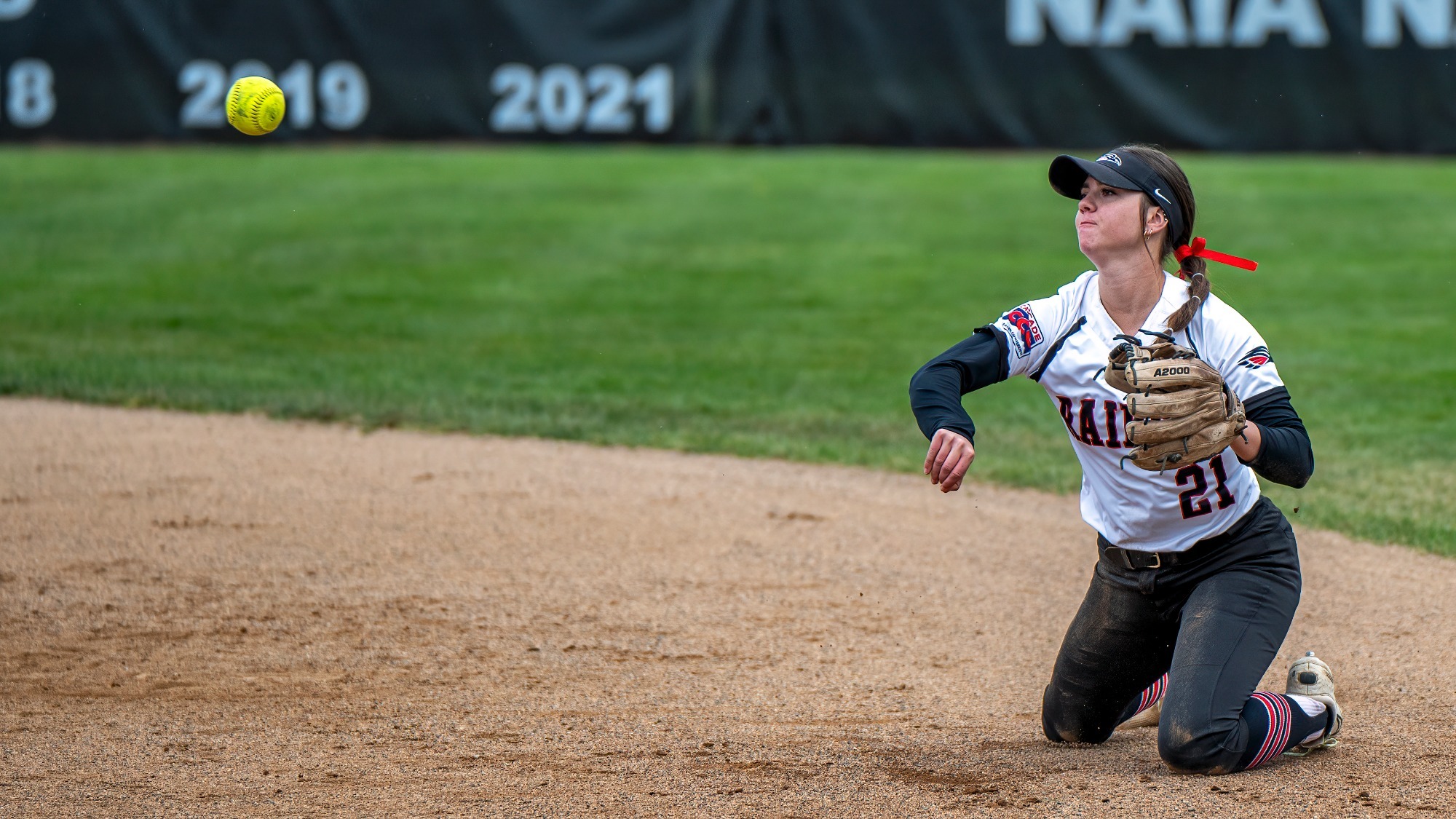 Davies gets 1st CCC Pitcher of the Week nod - Southern Oregon ...