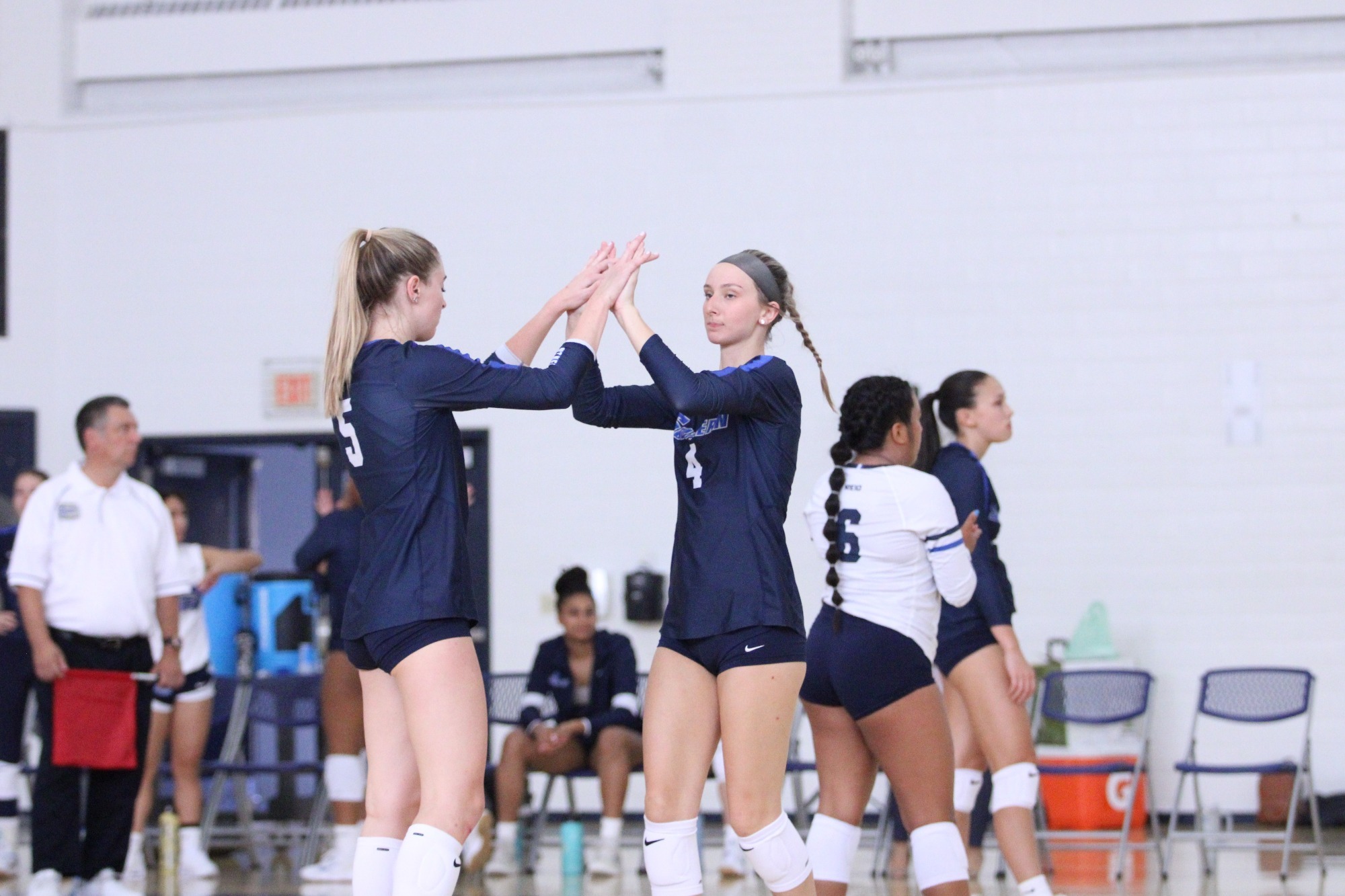 SCSU Volleyball Drops Tight Match to Adelphi - Southern Connecticut ...