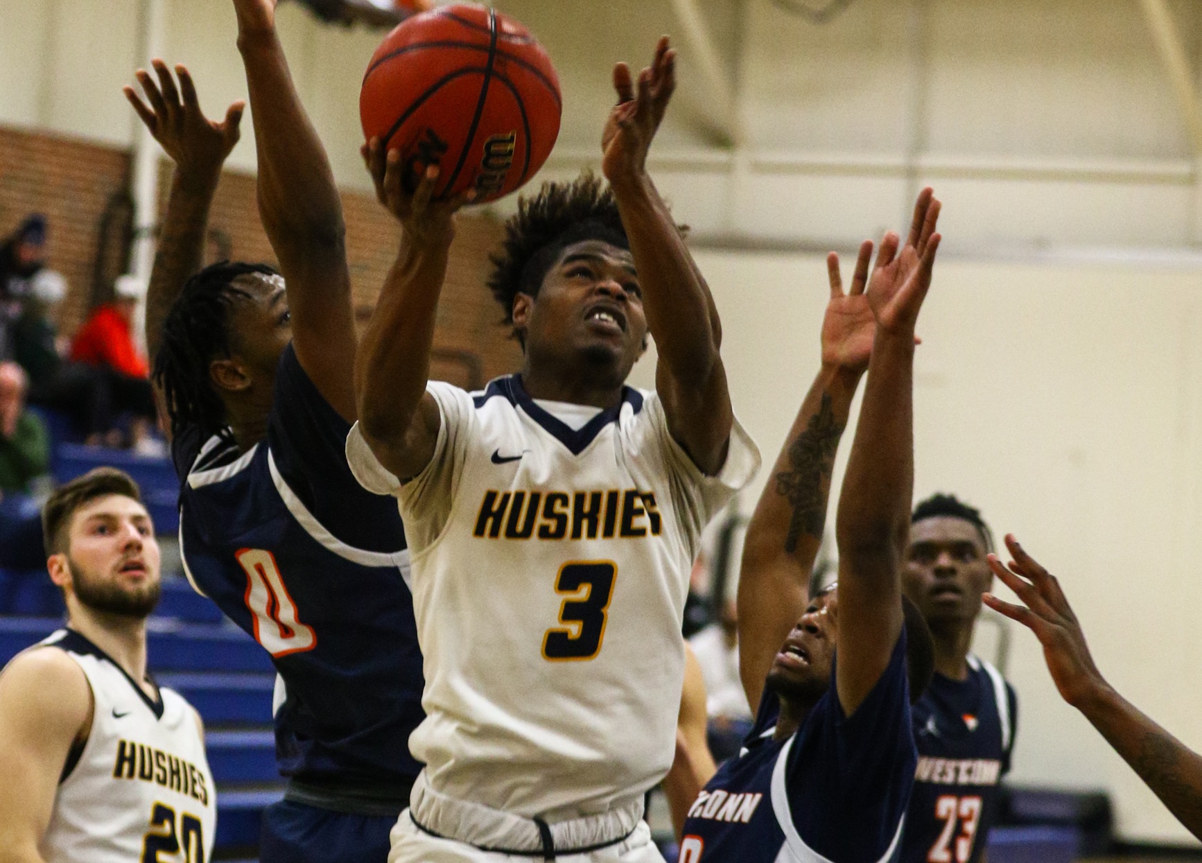 Warriors Down Southern Maine - University of Southern Maine