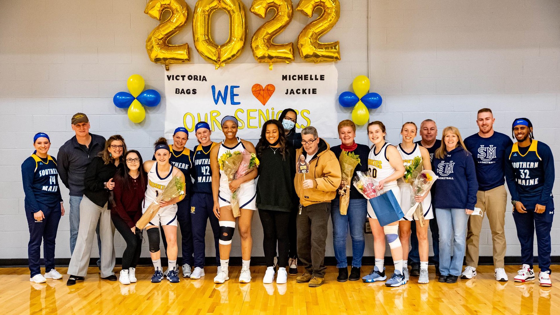 Four Players in Double Figures as Huskies Roll Beacons 66-62 ...