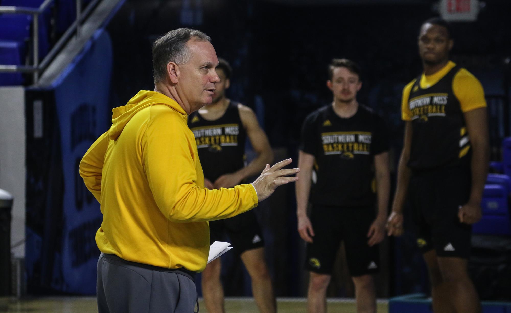 Jay Ladner's Postseason Press Conference - Southern Miss