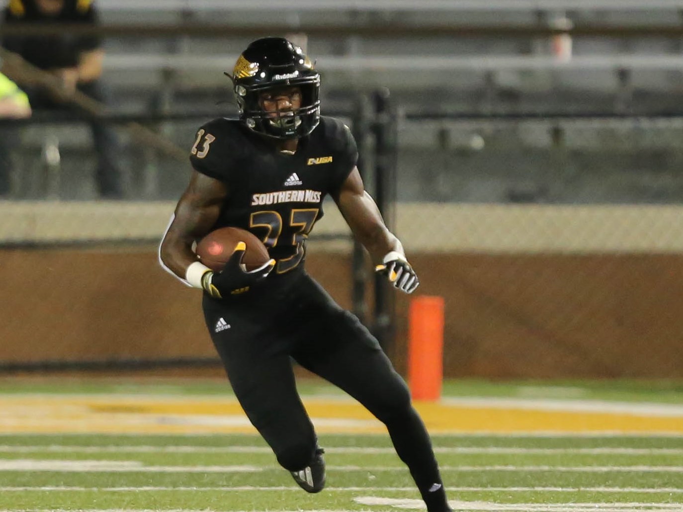 Dee Baker - Football - Southern Miss