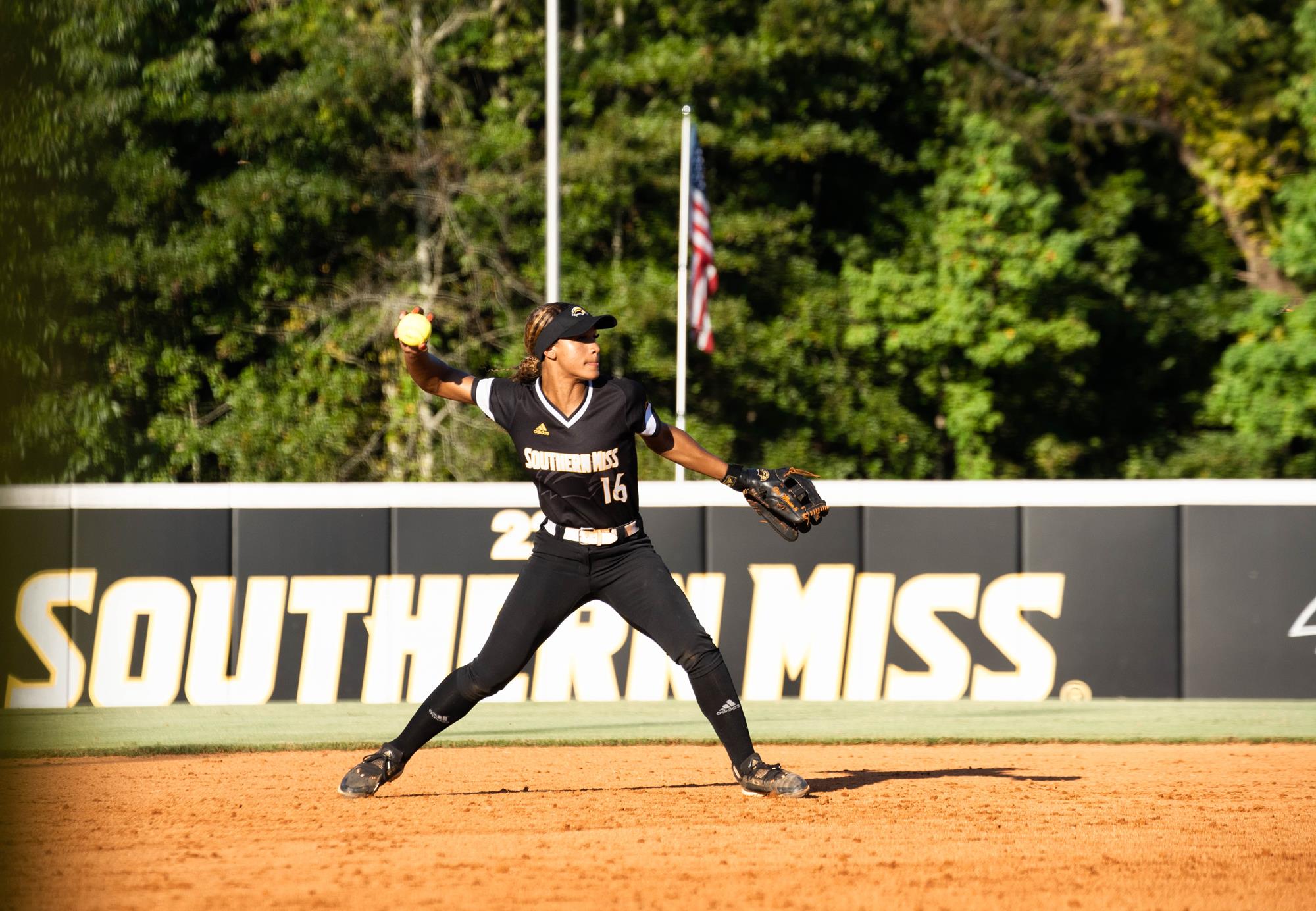 Southern Miss Set to Open 2022 Season With Black & Gold Invitational ...
