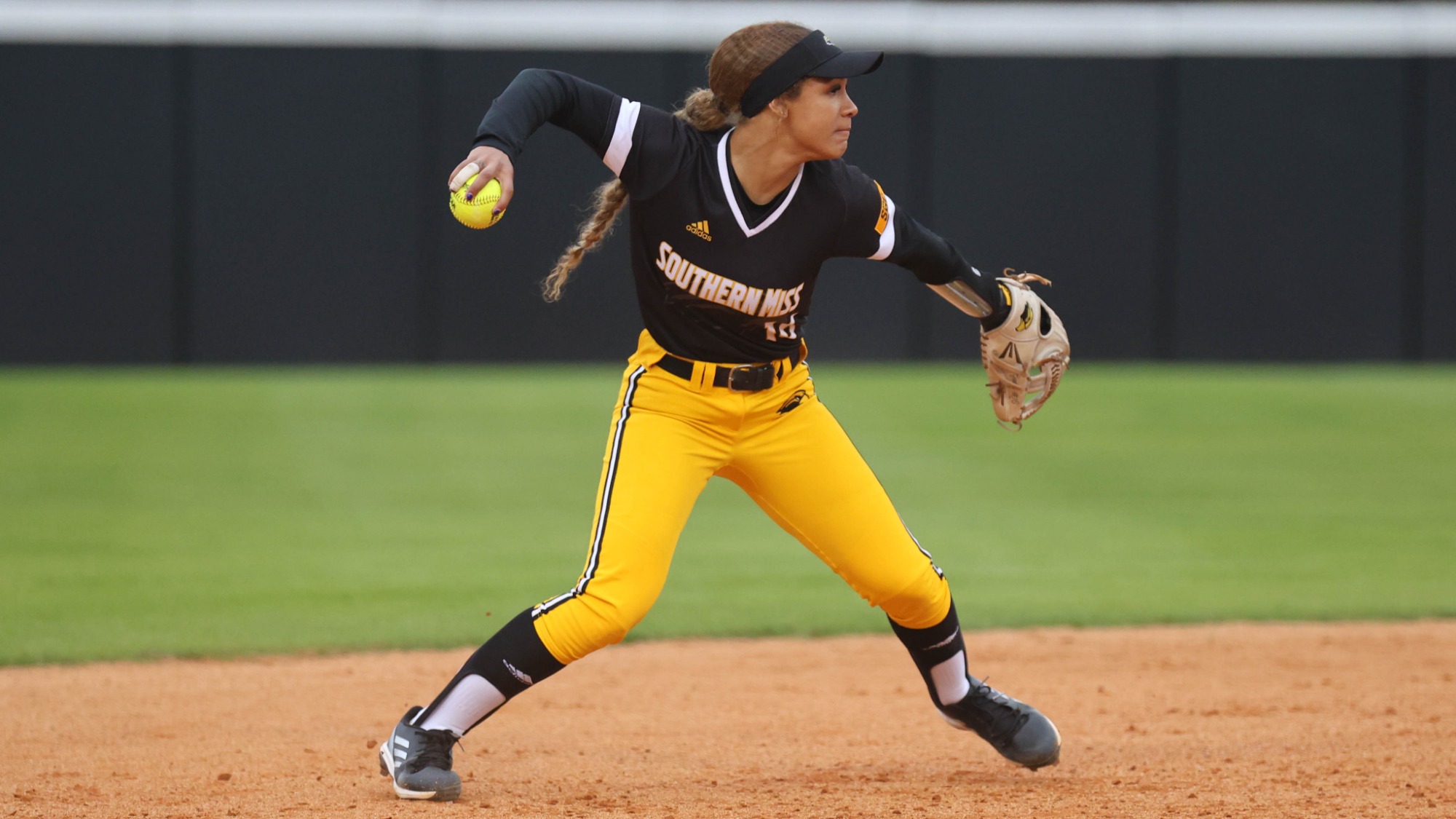 Maria Smith Earns Walk-Off Victory for the Golden Eagles - Southern Miss