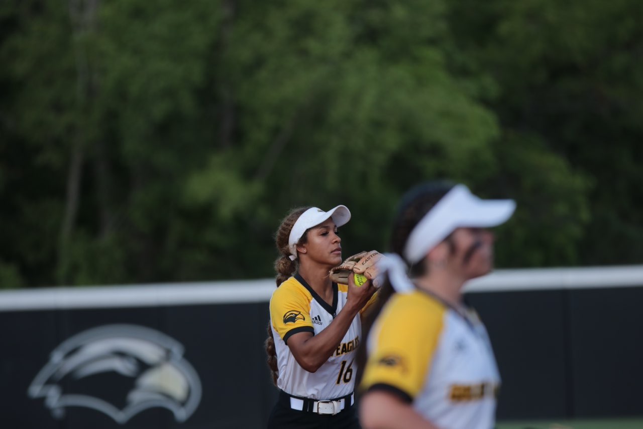 Southern Miss Softball Ends Game One of Coastal Series With 4-1 Loss ...