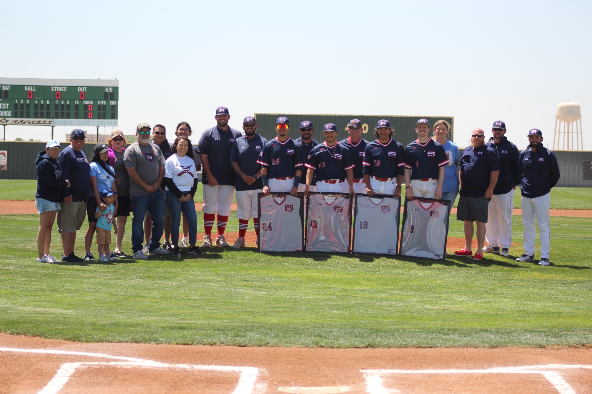 BSB: Mustangs Sweep Senior Weekend Series against Huston-Tillotson ...