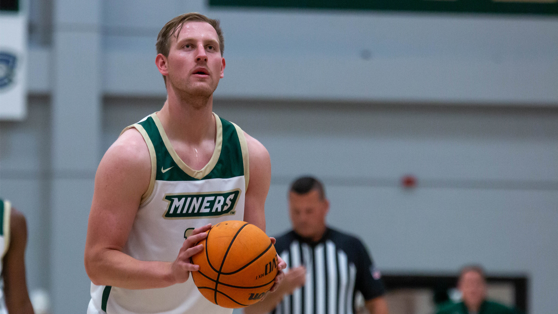 Alex Strating - 2021-22 - Men's Basketball - Missouri S&T Athletics