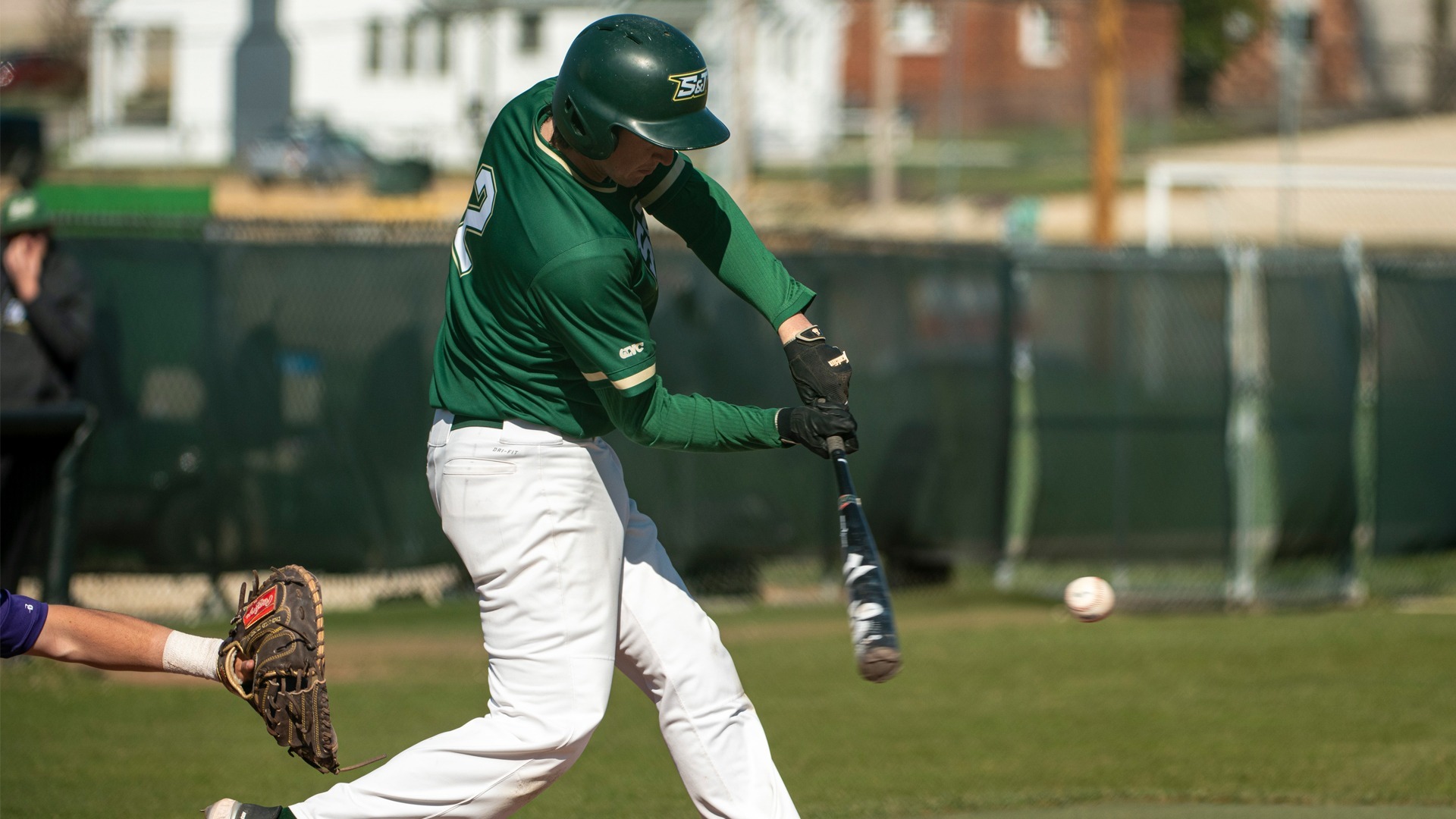 Miners split opening games with Quincy - Missouri S&T Athletics