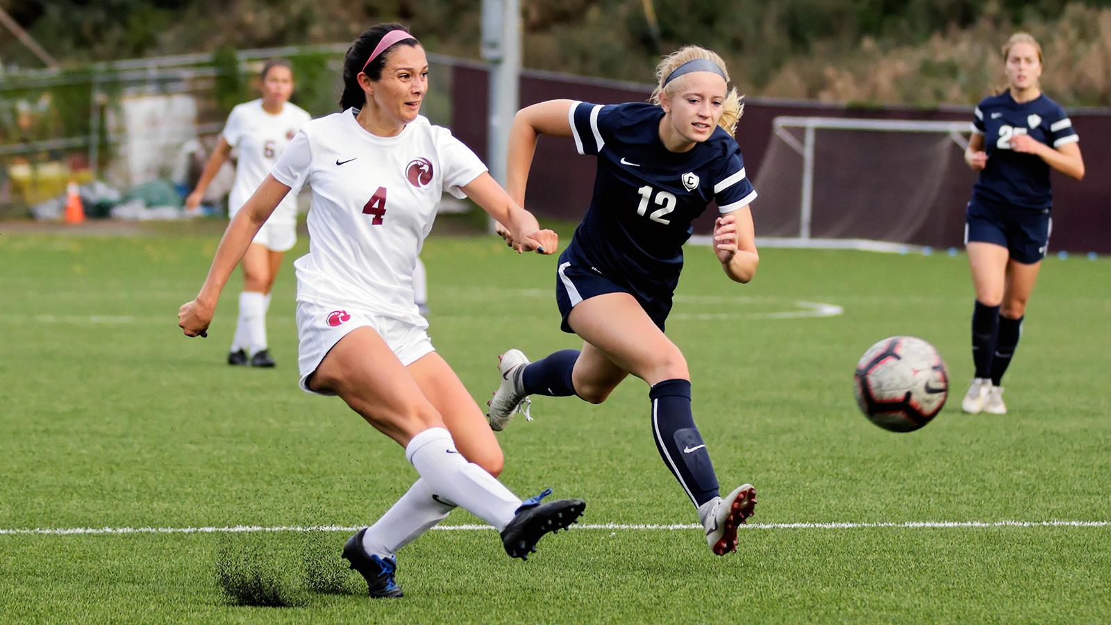 Megan Moore - Women's Soccer - SPU Athletics