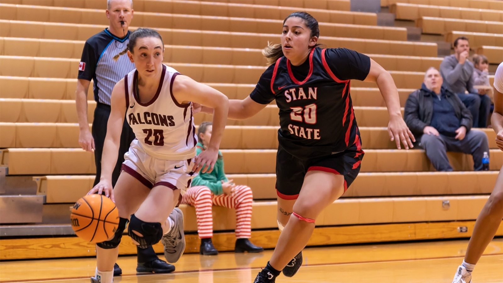 Late Long Balls Lift SPU Past Simon - SPU Athletics