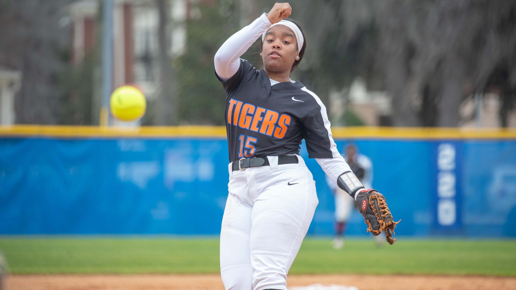 Faith Dickerson - Softball - Savannah State University Athletics