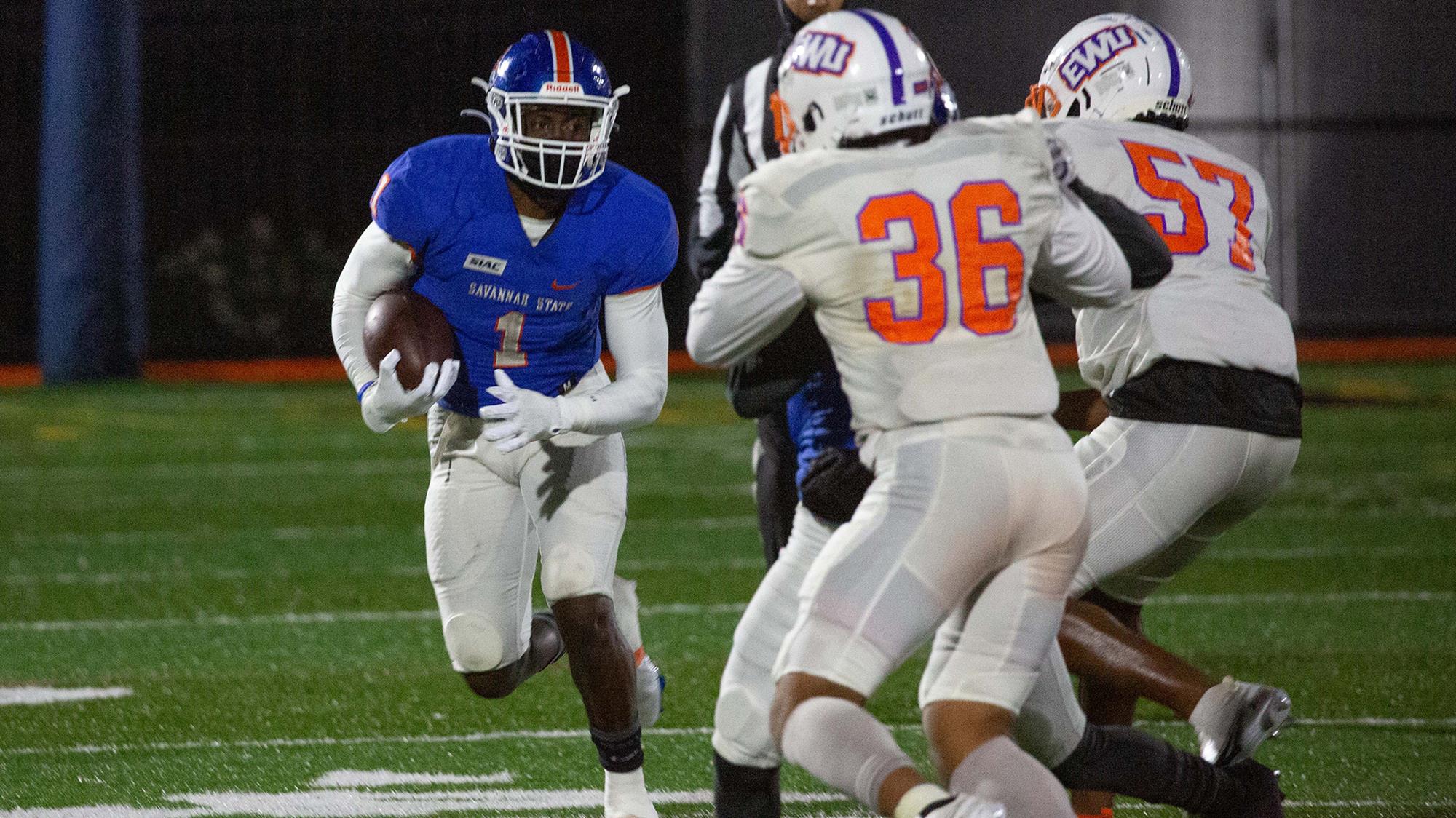 Despite Delays Tigers Find A Way To Close Regular Season With Win No. 8 ...