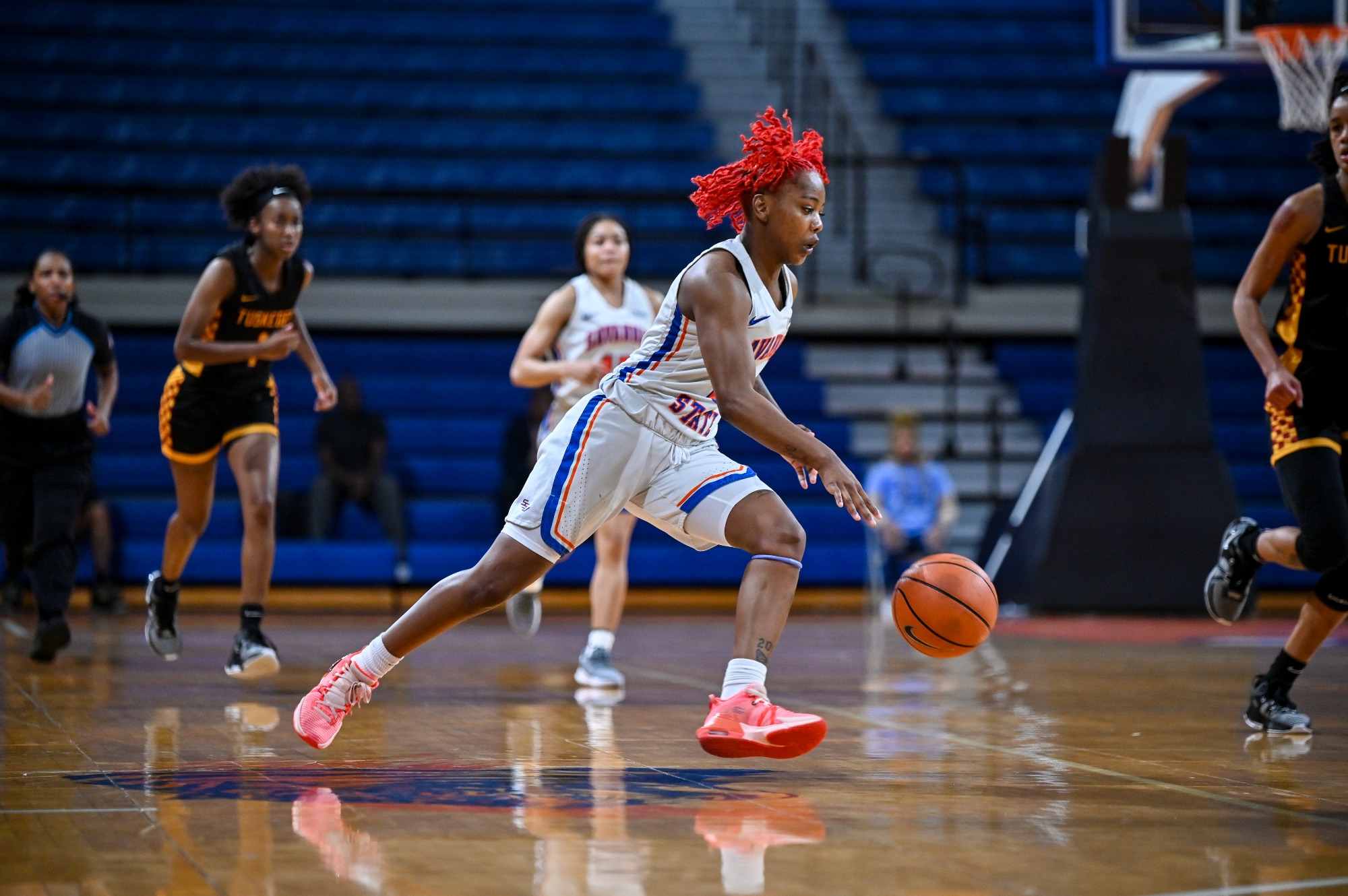 Lady Tigers Too Much For Morris College, 102-41 - Savannah State ...