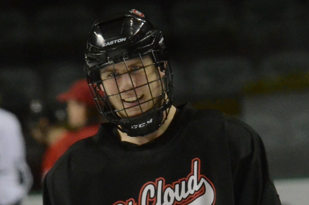 SCSU's Ethan Prow named NCHC Player of the Week - St. Cloud State ...
