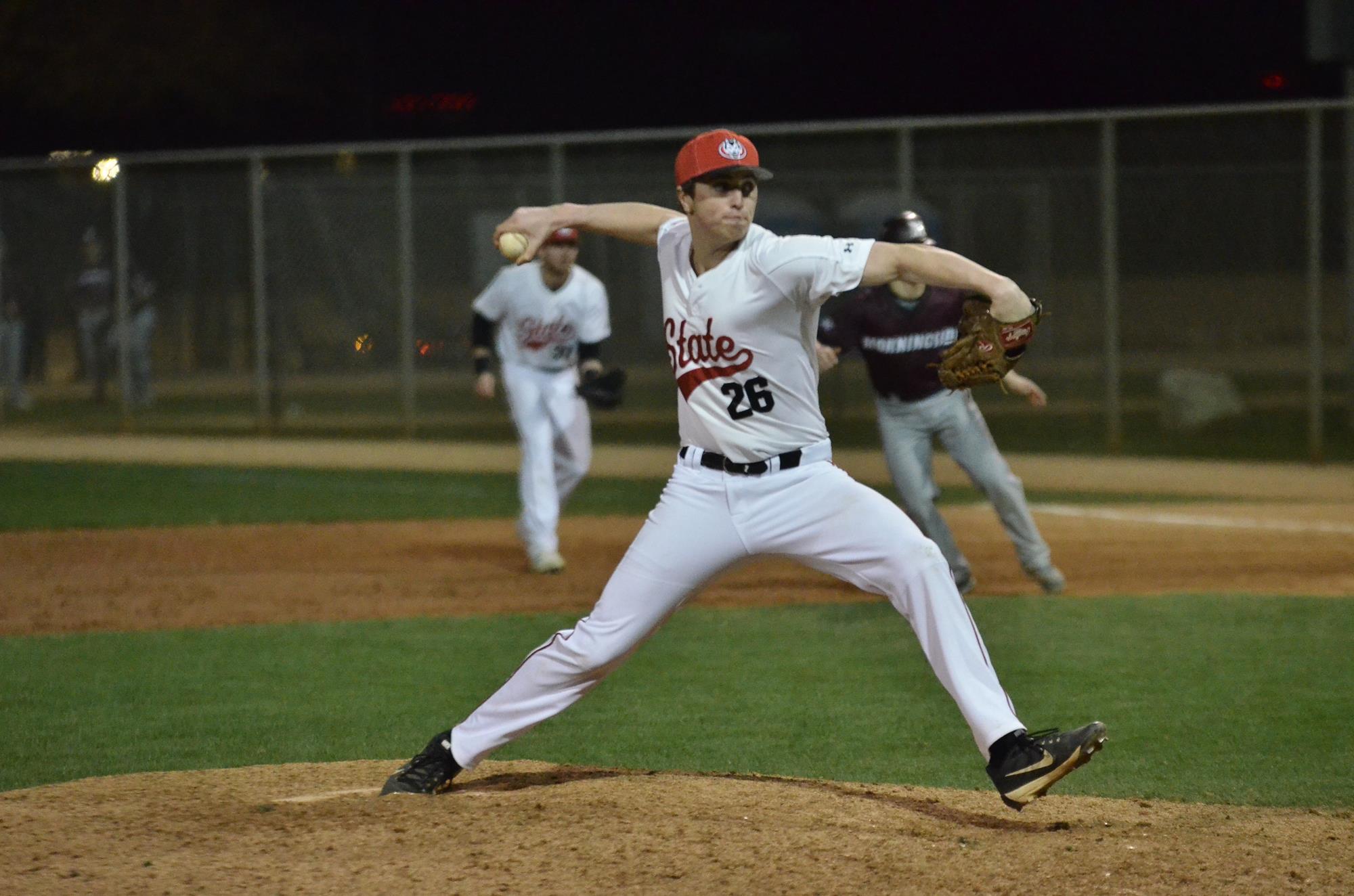 Riley Ahern - Baseball - St. Cloud State University Athletics
