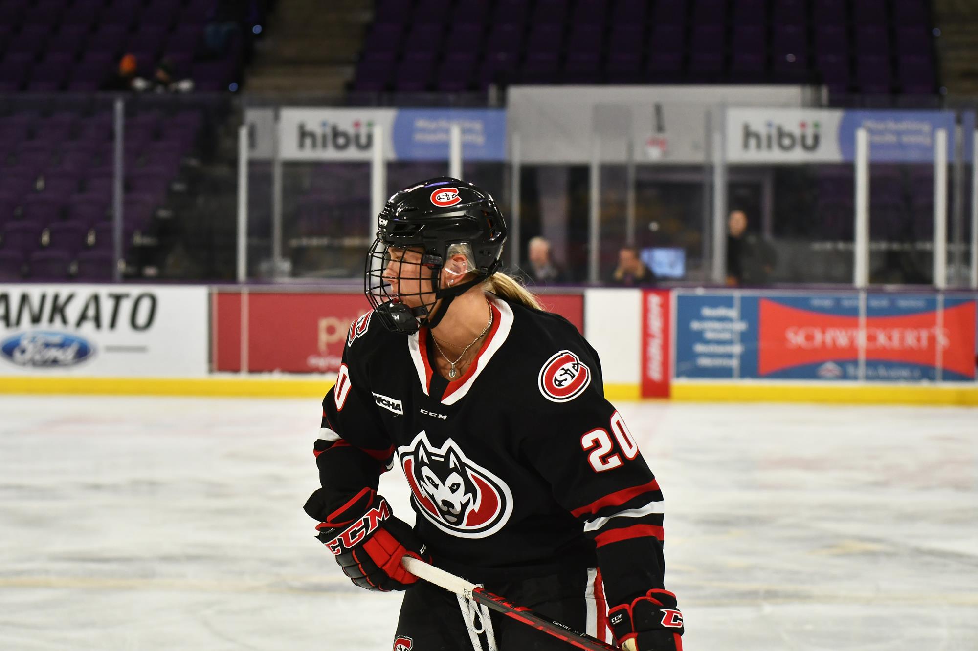 Emma Gentry - Women's Hockey - St. Cloud State University Athletics