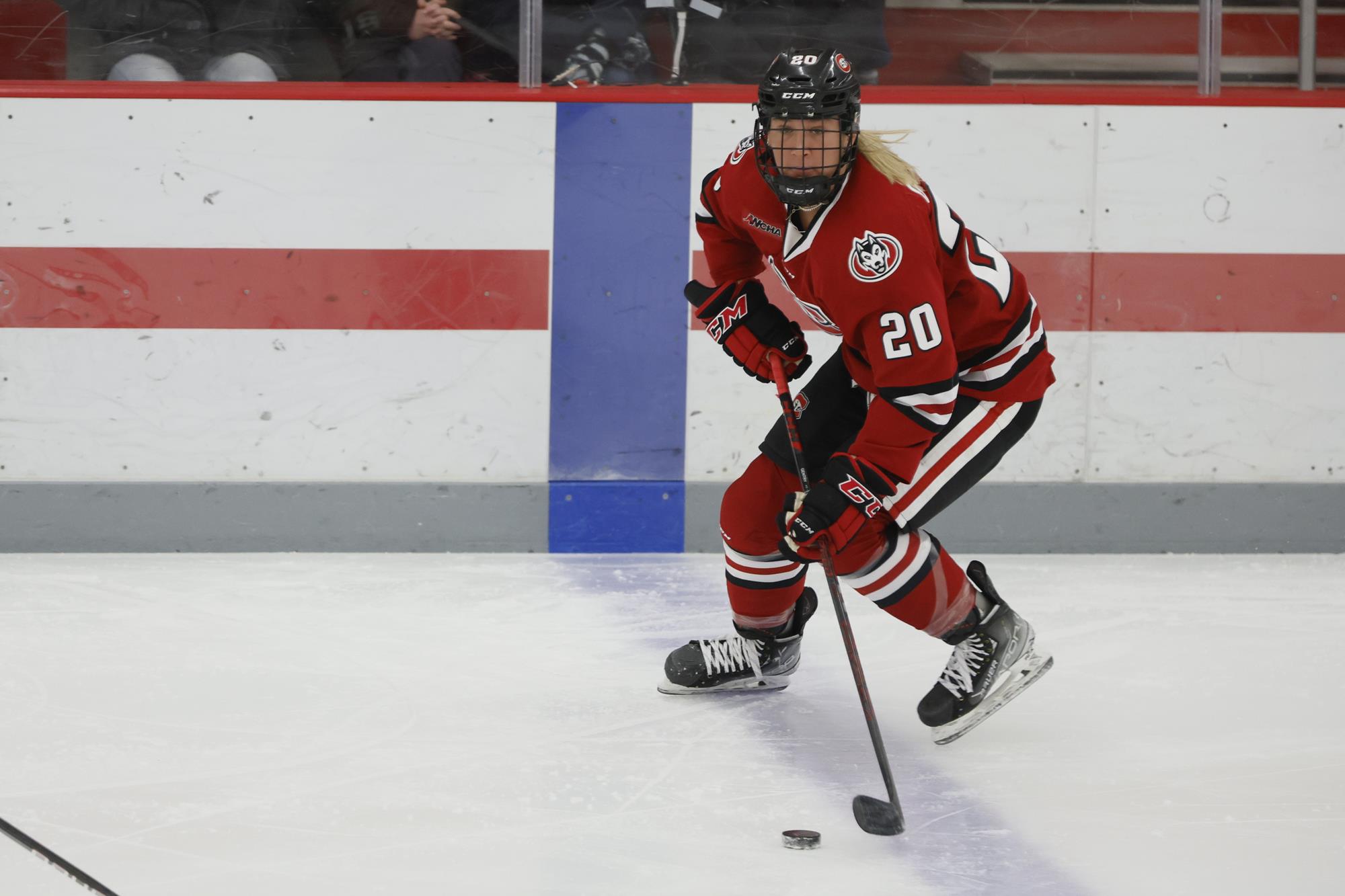 Emma Gentry - Women's Hockey - St. Cloud State University Athletics