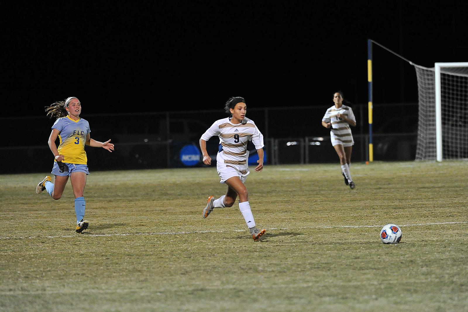 Kelly Andrus - Women's Soccer - St. Edward's University Athletics