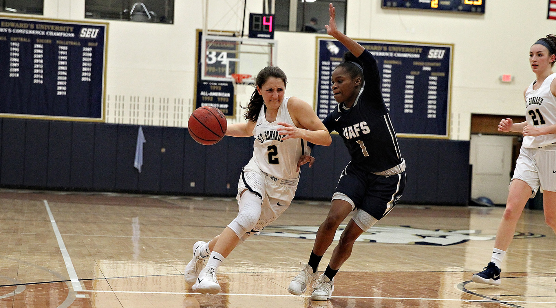 Lexi Cunningham - Women's Basketball - St. Edward's University Athletics