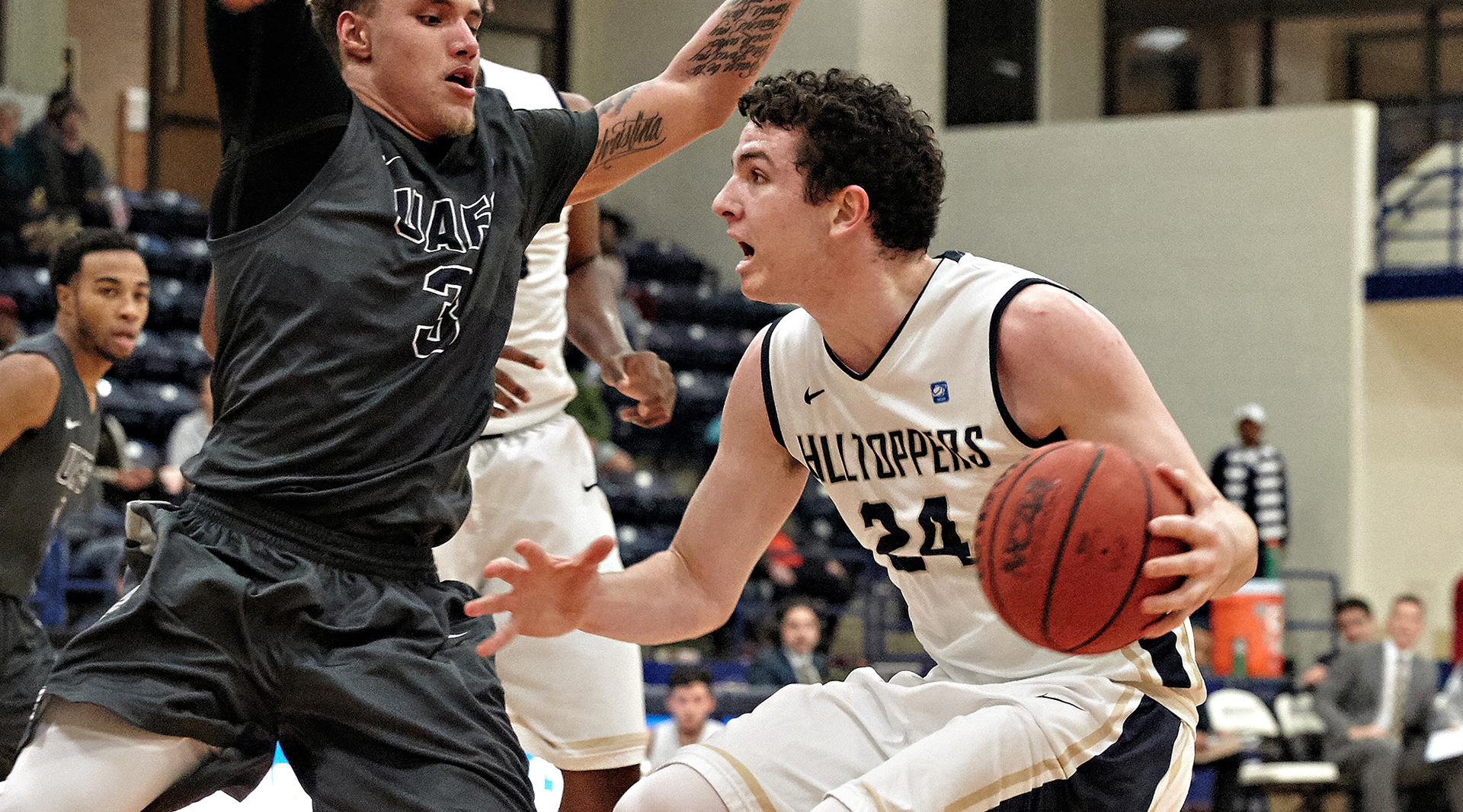 Corey Shervill - Men's Basketball - St. Edward's University Athletics