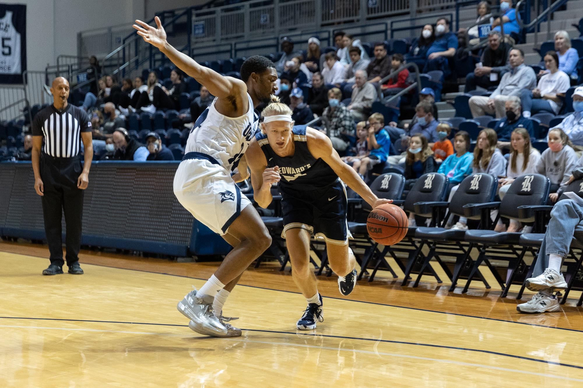 Bennett Mohn - Men's Basketball - St. Edward's University Athletics