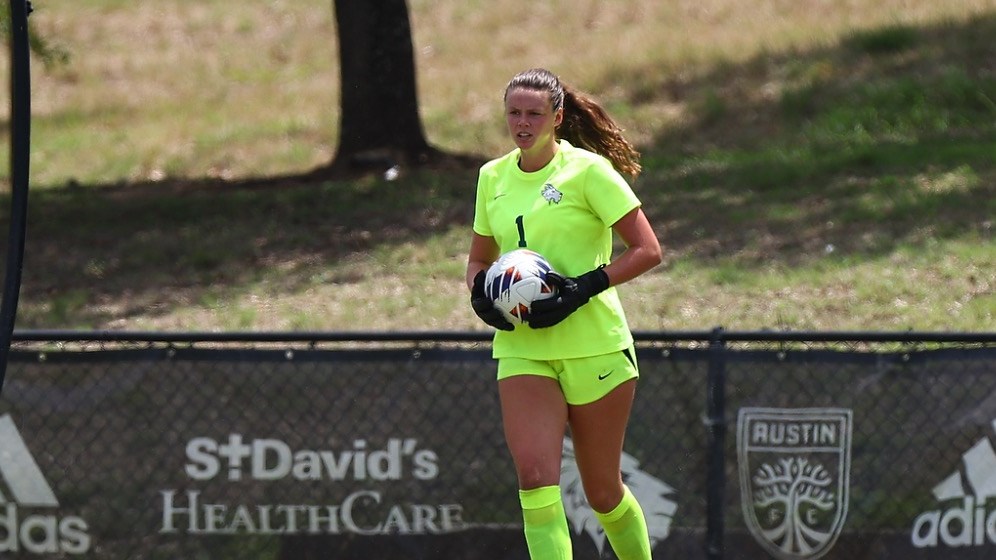 Abby Carlson - Women's Soccer - St. Edward's University Athletics