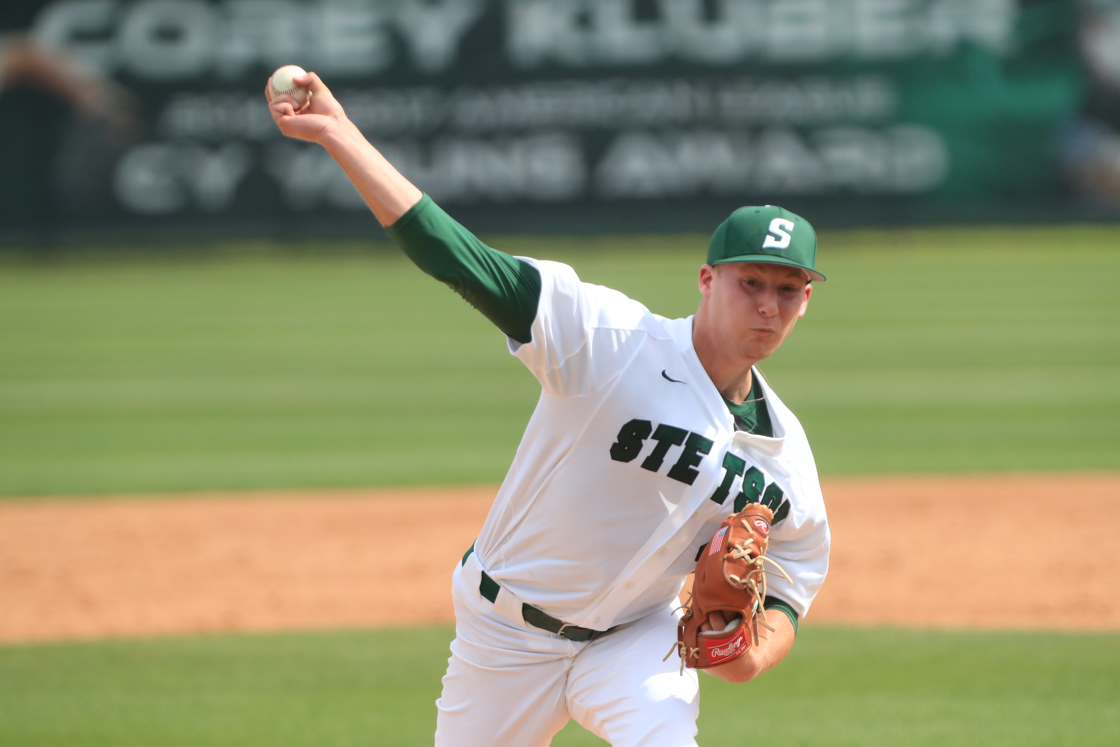 Hatters’ Struggles Continue in 3-2 Loss to Bisons - Stetson University ...
