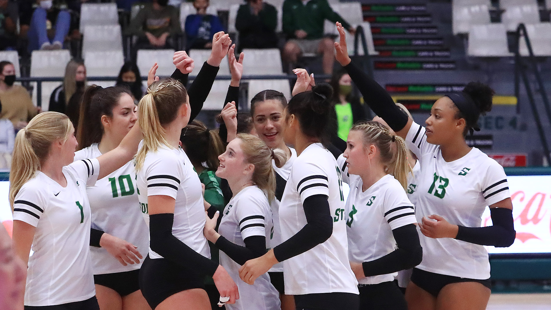 Hatters Fall to FGCU in Regular Season Finale - Stetson University ...