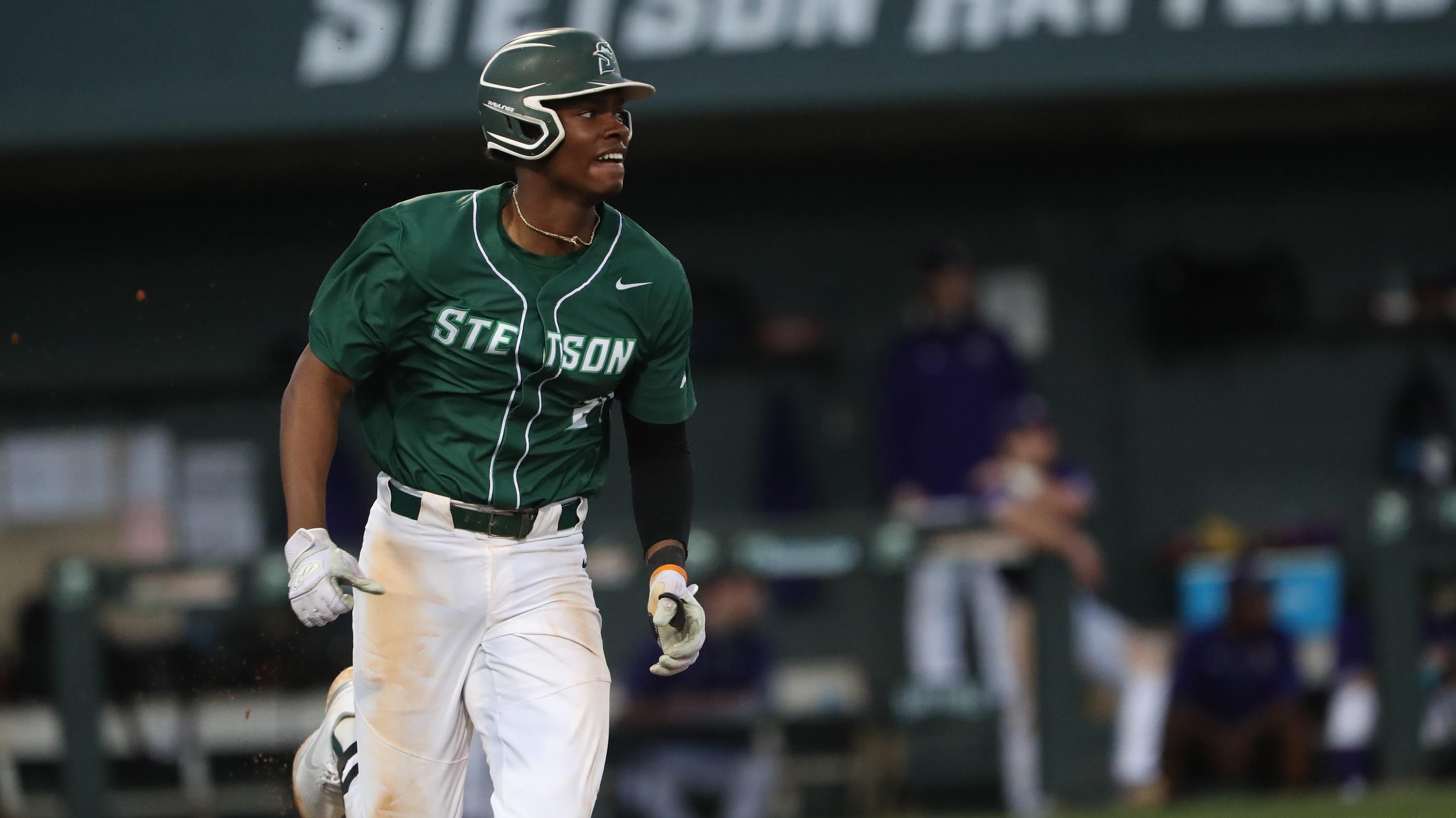 Hatters Race Past JU 11-1 - Stetson University Athletics