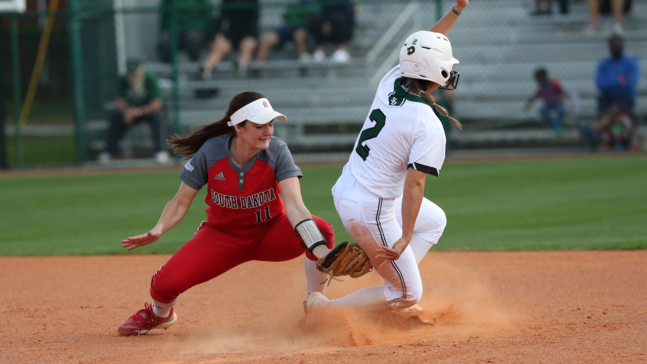 Hatters Sweep South Dakota in Home Opener - Stetson University Athletics