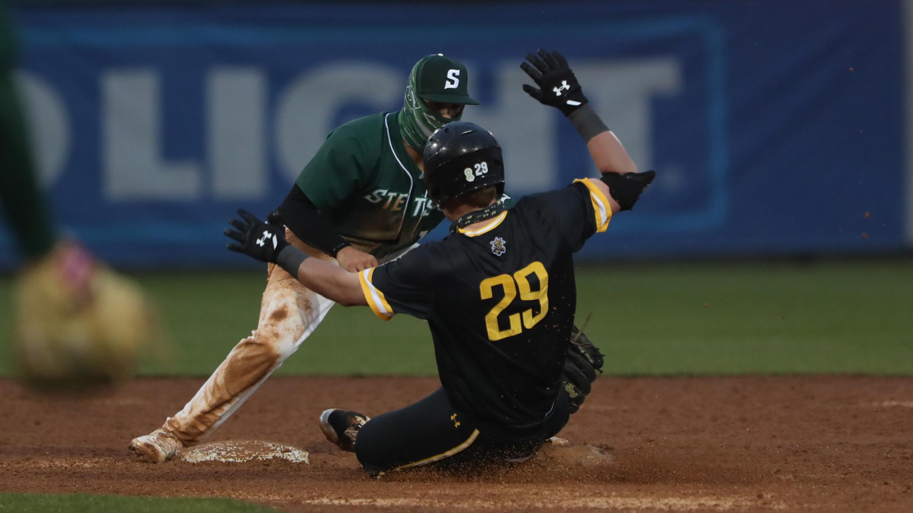 Hot-Hitting Shockers Stop Stetson 11-8 - Stetson University Athletics