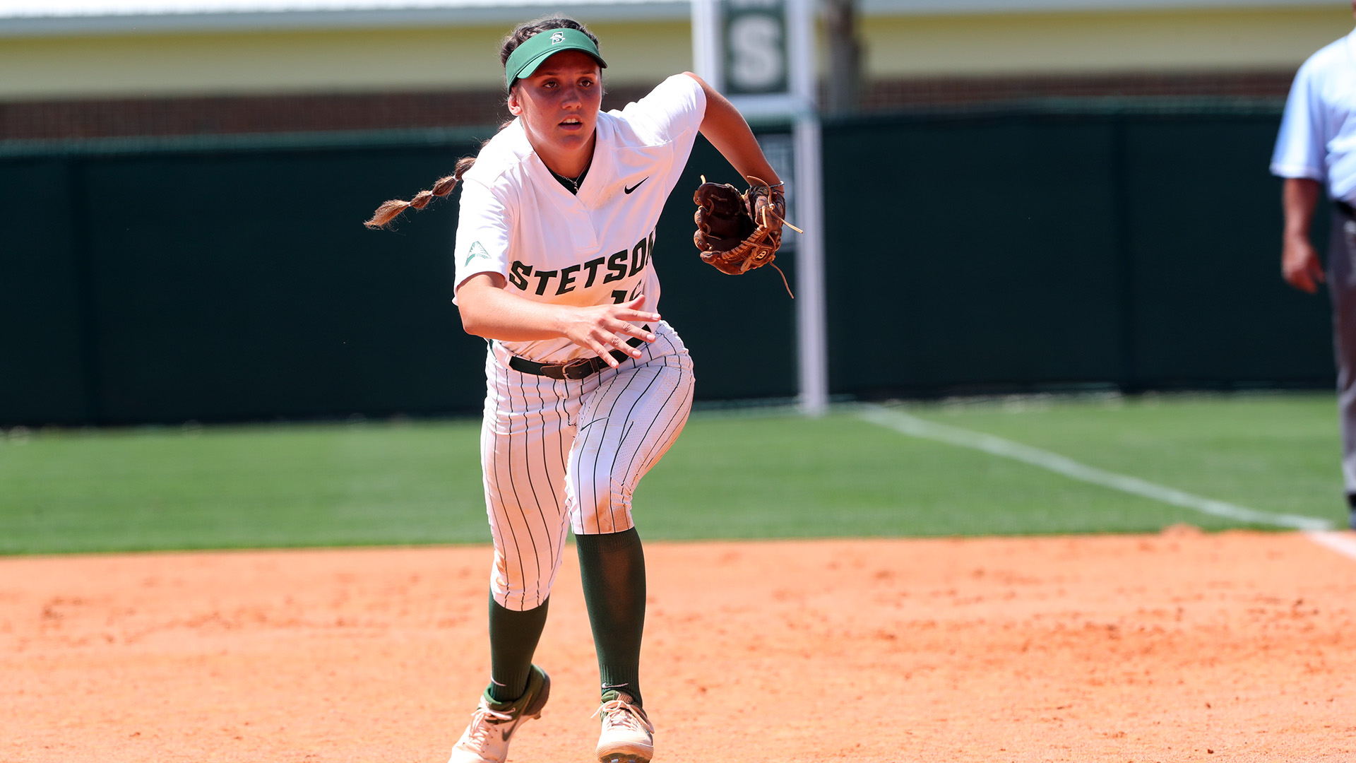 Catherine Beaton - Softball - Stetson University Athletics
