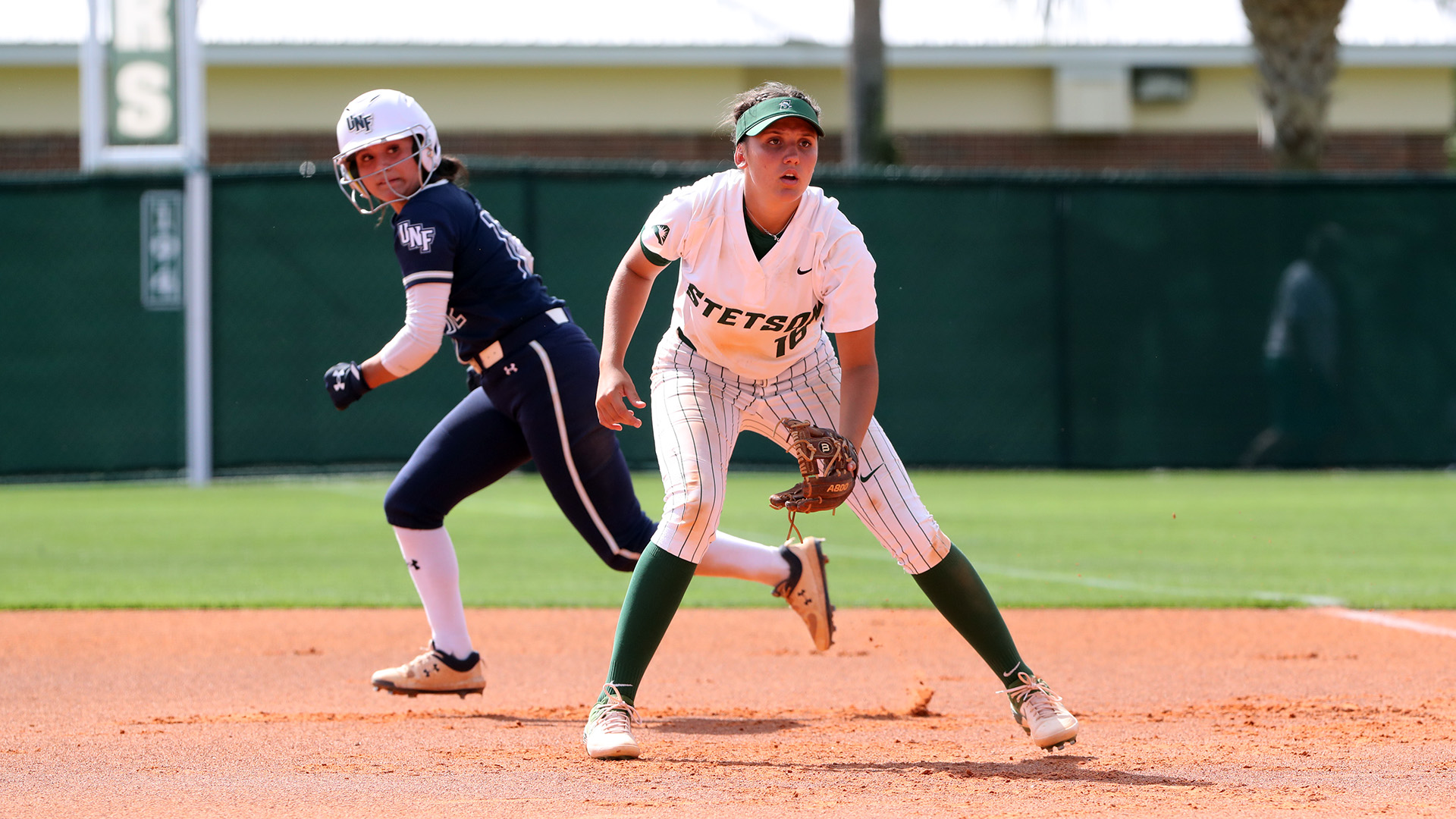 Catherine Beaton - Softball - Stetson University Athletics