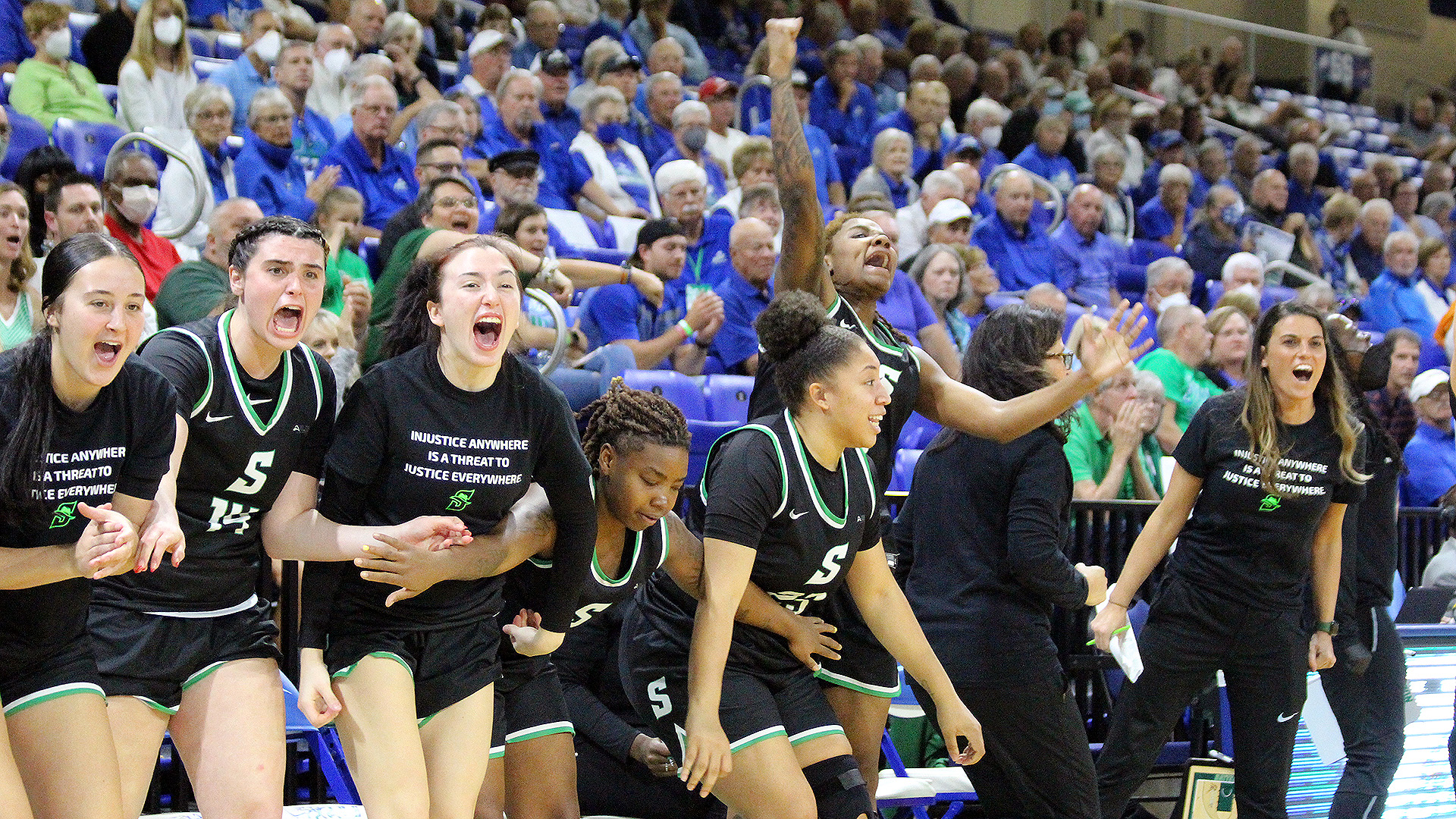 Hatters Upset 20th-Ranked FGCU 58-55 - Stetson University Athletics