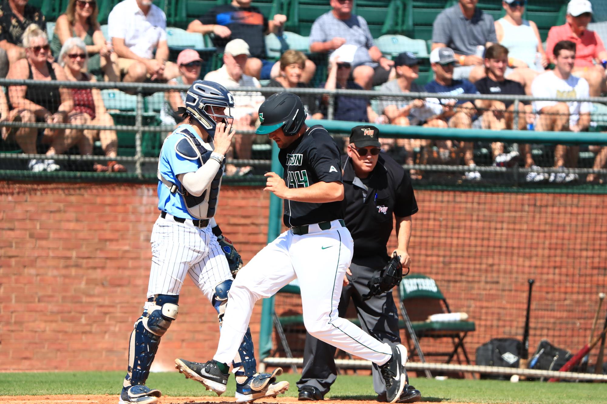 Daniel Labrador - Baseball - Stetson University Athletics