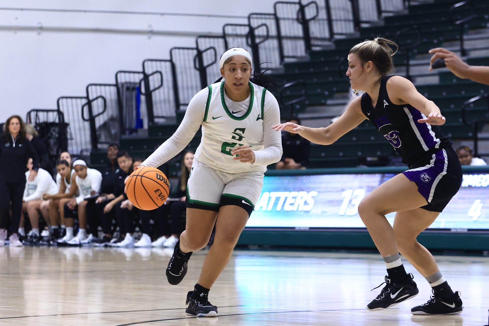 Khamya McNeal - Women's Basketball - Stetson University Athletics