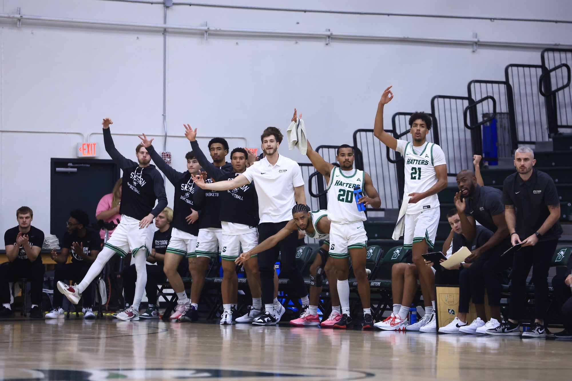 Hatters Bounce Back With A Win Over FIU - Stetson University Athletics