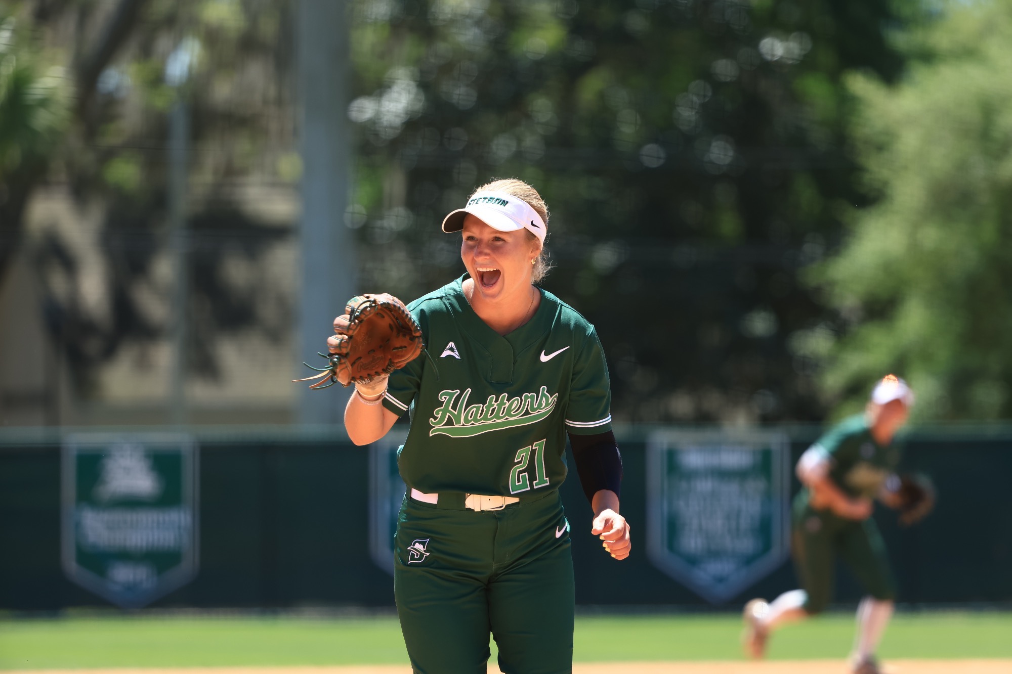 Lauren Hobbs - Softball - Stetson University Athletics