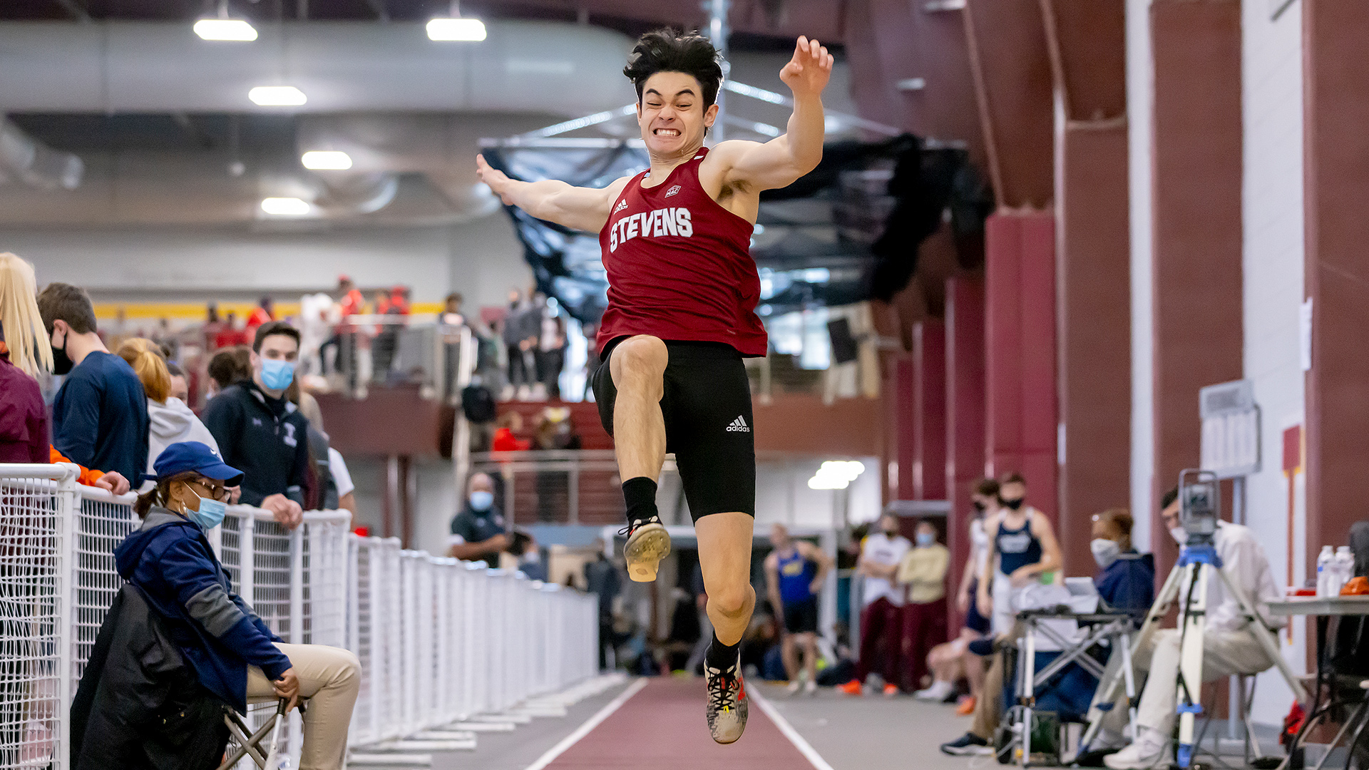 Kenneth Howell - 2021-22 - Men's Track & Field - Stevens Institute of ...
