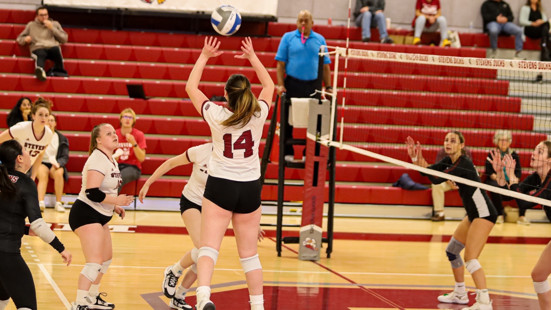 Gabbi Roberts - 2023 - Women's Volleyball - Stevens Institute of ...