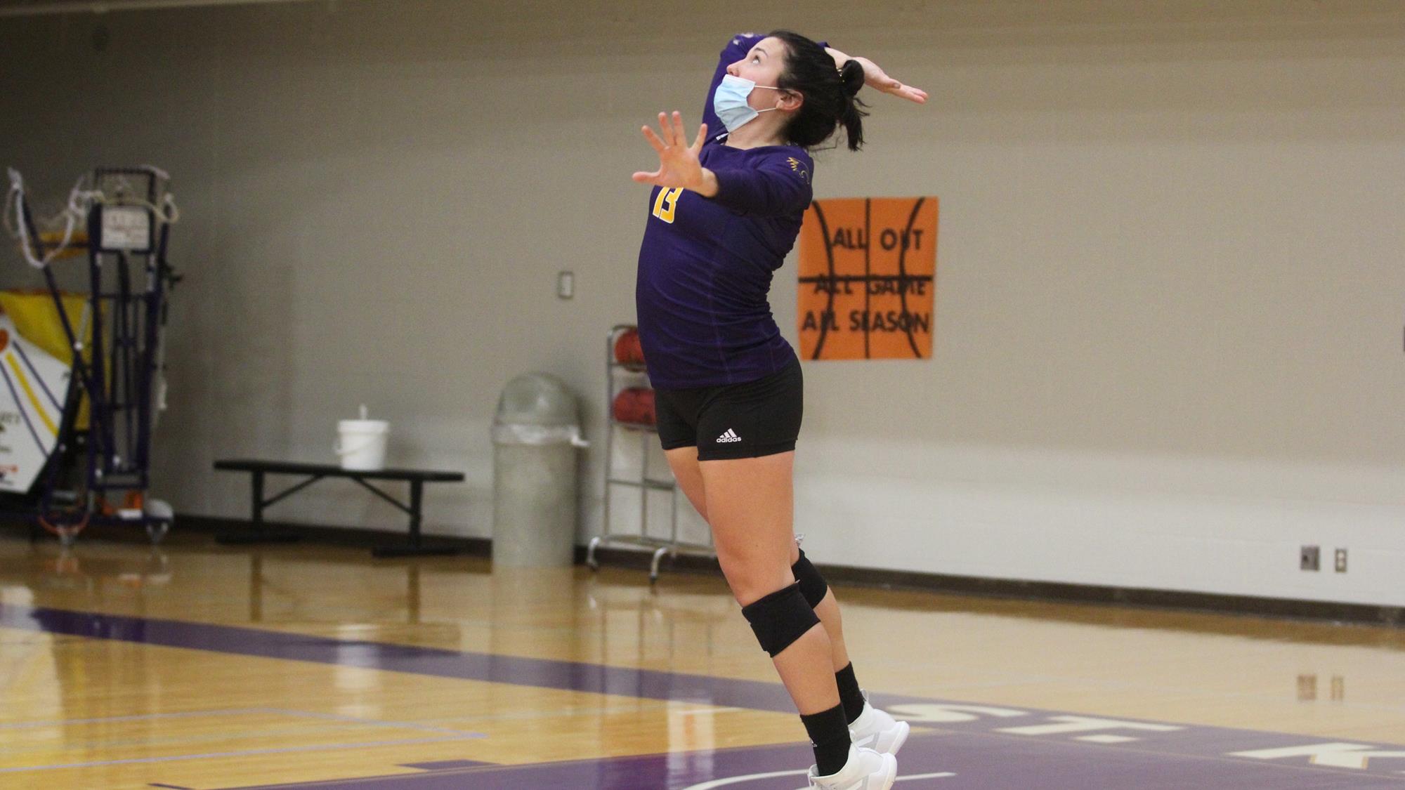 Lauren Isaacson - 2021 - Volleyball - St. Catherine University Athletics