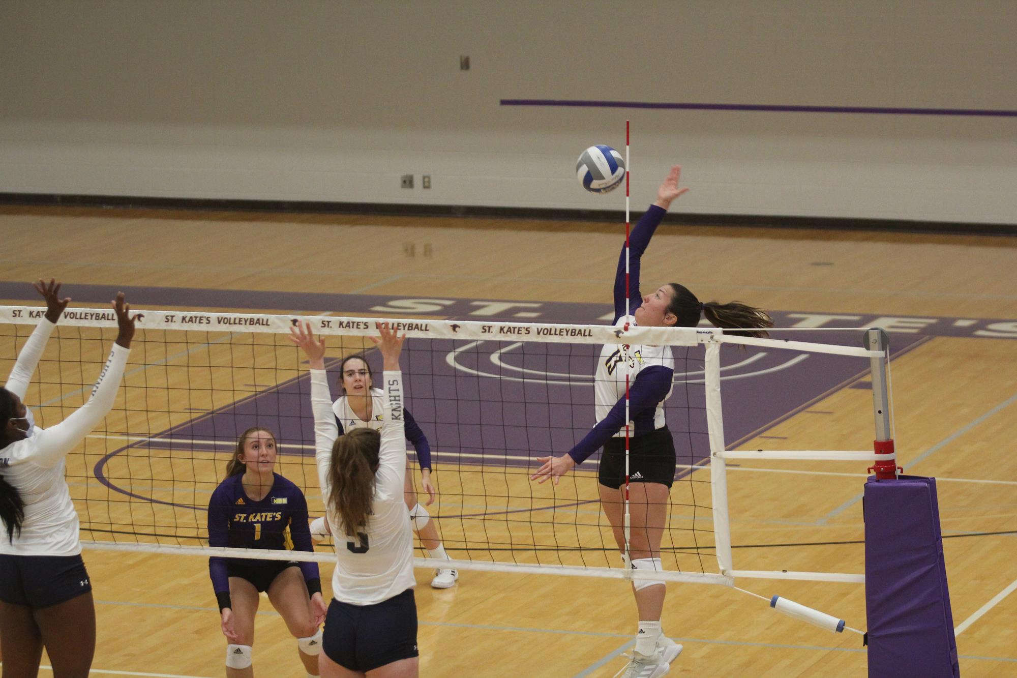 Lauren Isaacson - 2021 - Volleyball - St. Catherine University Athletics