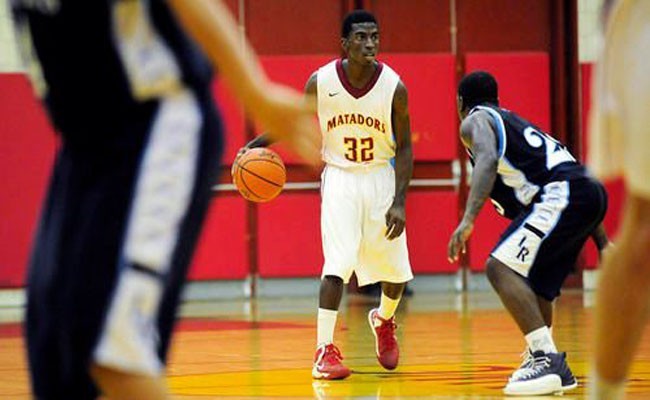 Marvin Whitt - Men's Basketball - St. Mary's University Athletics