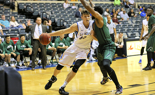 Yanni Wetzell - Men's Basketball - St. Mary's University Athletics