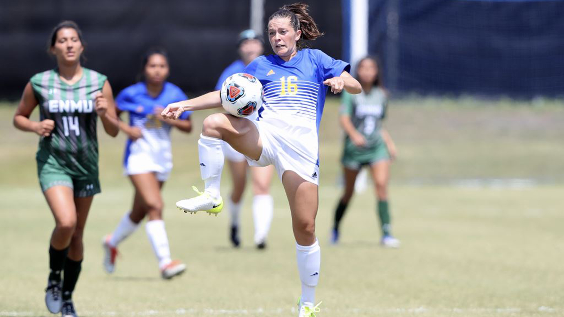 Roxy Cruz Santory - Women's Soccer - St. Mary's University Athletics